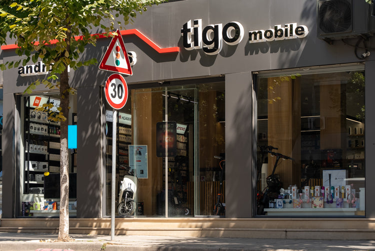 Smart Phone,Ora,Kufje,Skutera,servis celularesh,produkte ekektronike ...